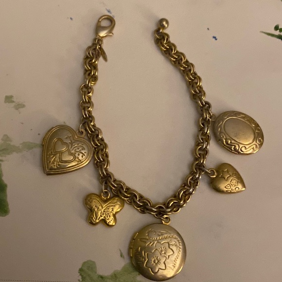 Avon | Jewelry | Vintage Avon Charm Bracelet Gold Tone | Poshmark